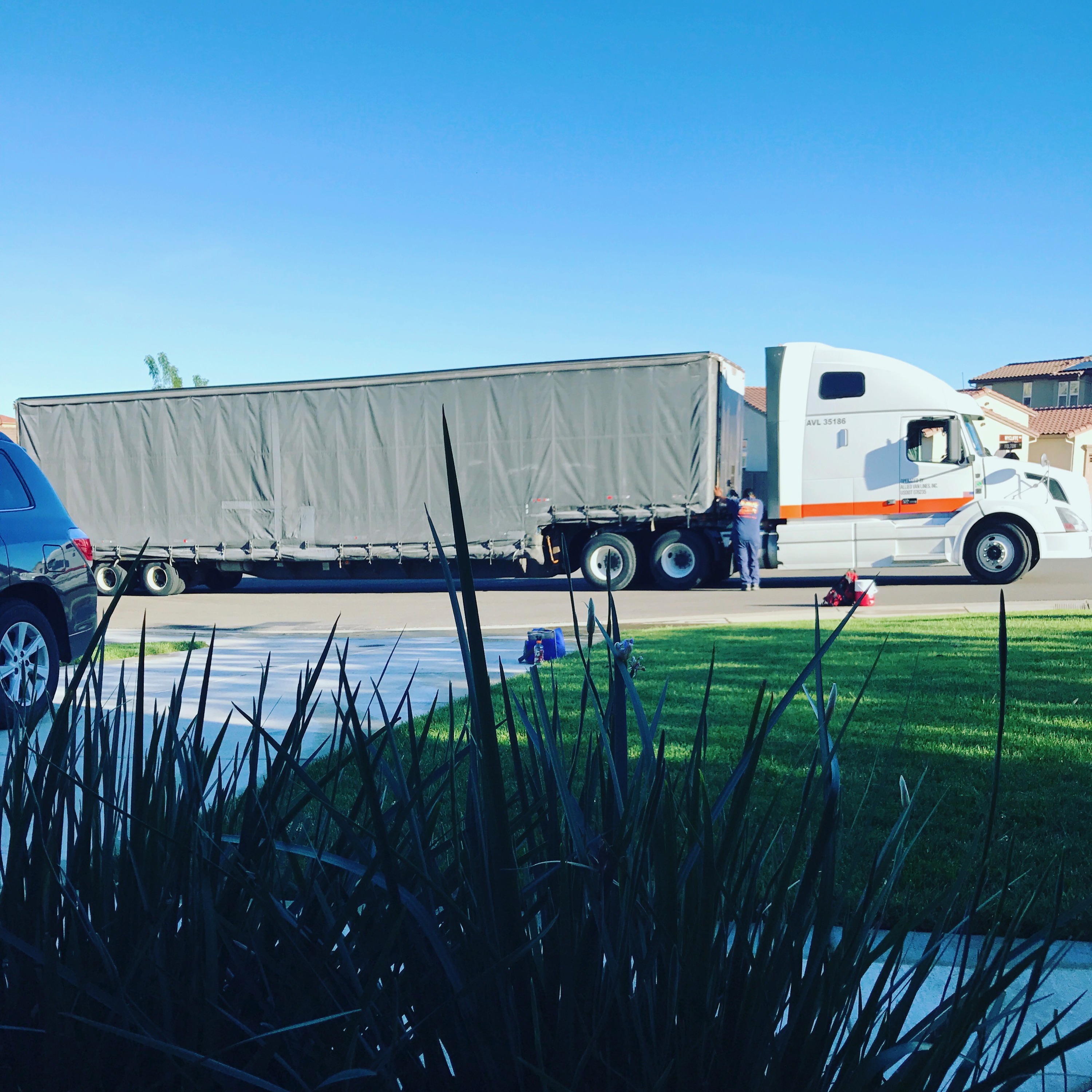 I Hate Moving {Part 2 of “I Hate Goodbyes”!} – Meredith Houston Carr